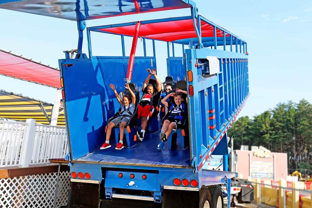 Rides & Attractions - Diggerland USA